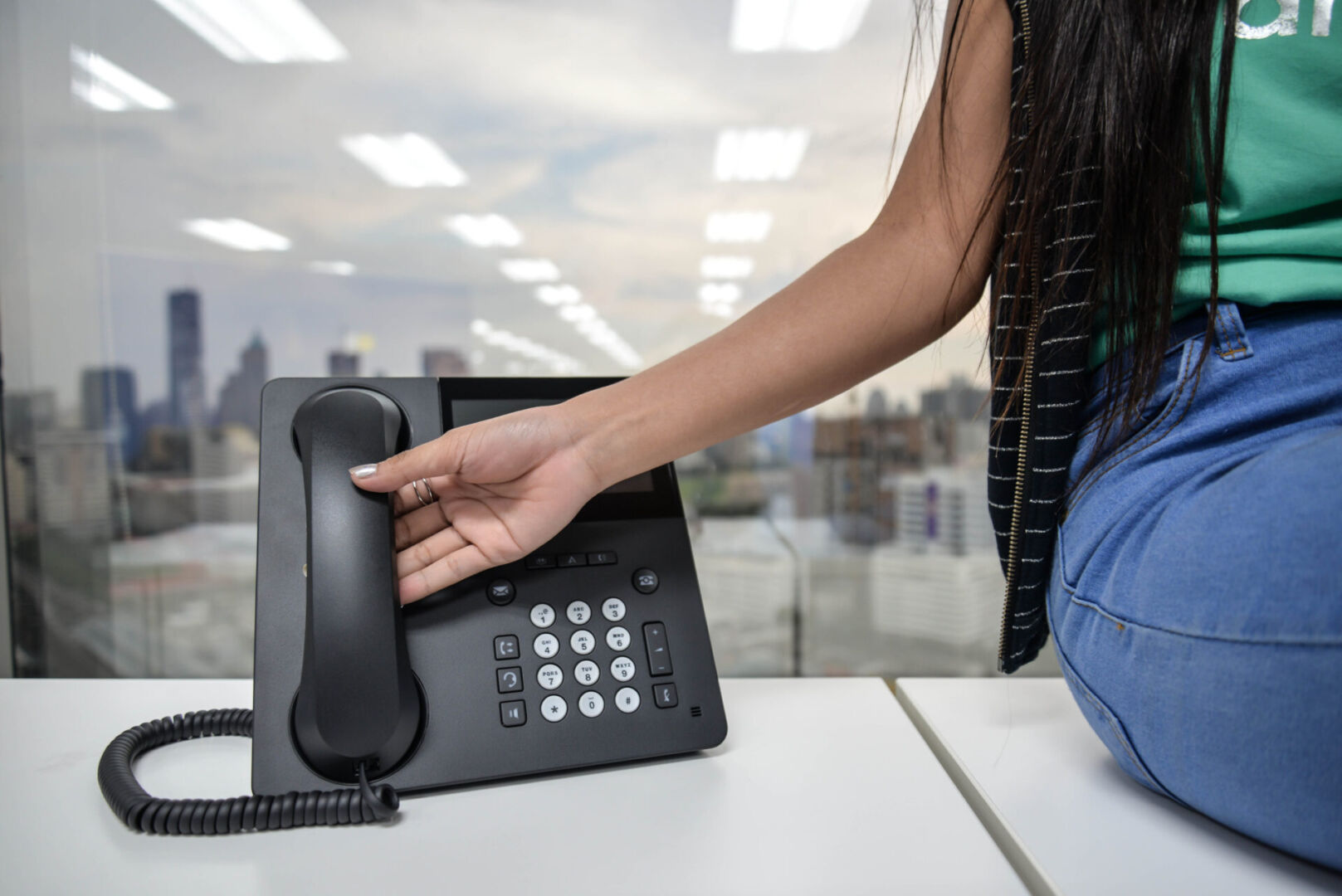 IP Phones | Computer Elite Inc.